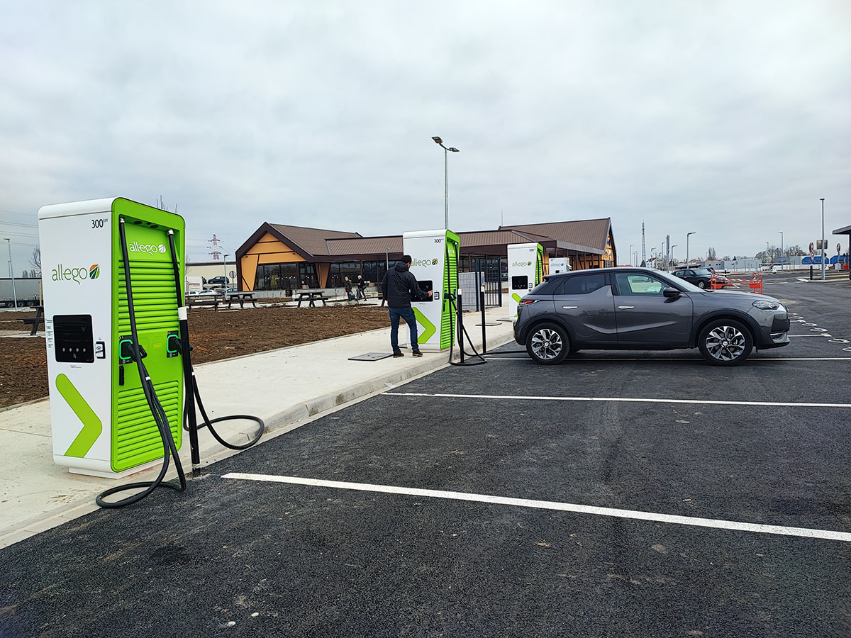 We have opened our first of 5 highway locations in France along the ...
