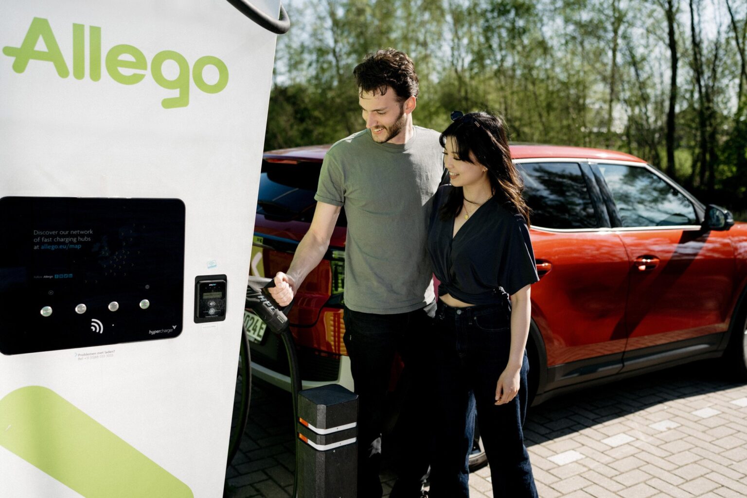 Plug and Charge - Allego